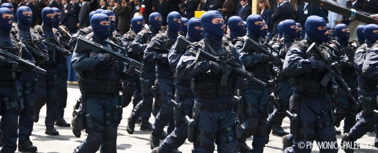 Military News From Italy Polizia: la storia del NOCS, come interviene ...